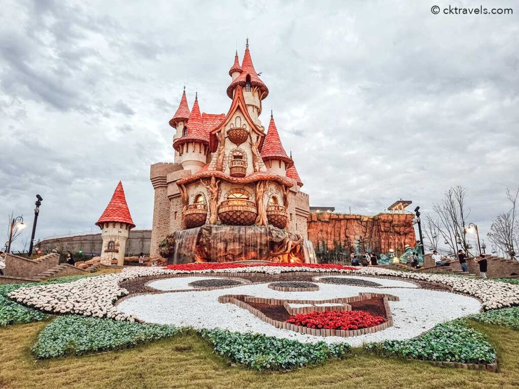 Guide to Lotte World Busan - an Adventure Theme Park - South Korea Hallyu